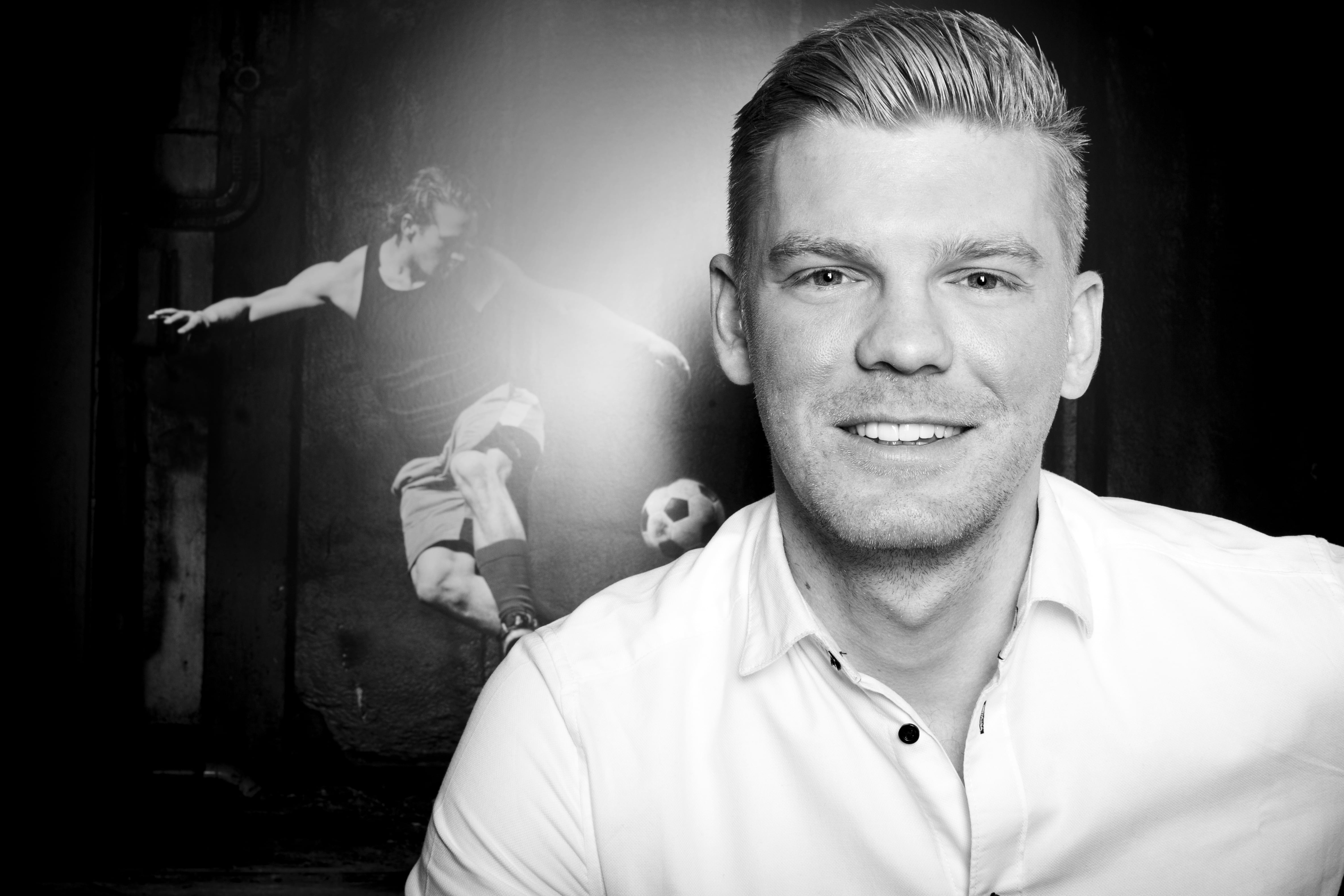 TEAM - Essel Sports Management